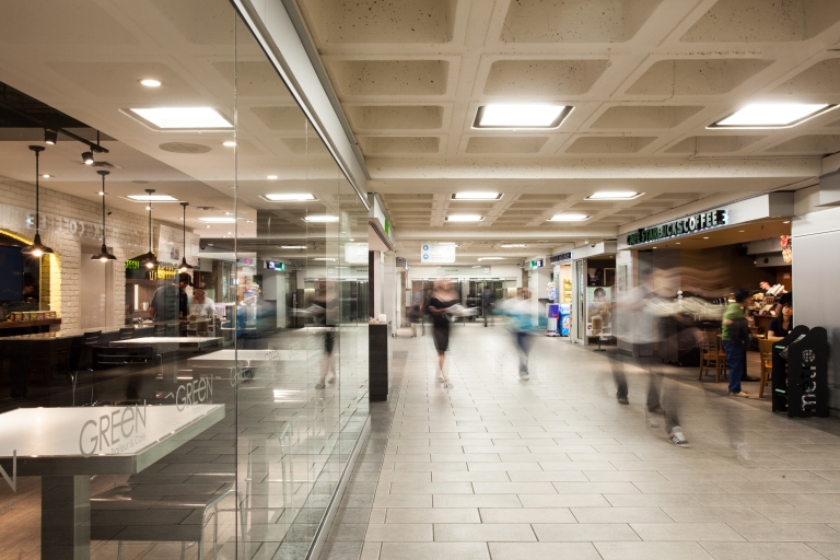 Espaces commerciaux - Place Bonaventure